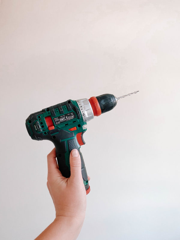 EASY DIY WALL PANELLING TUTORIAL // HOW TO MAKE A STATEMENT WALL – Jess ...