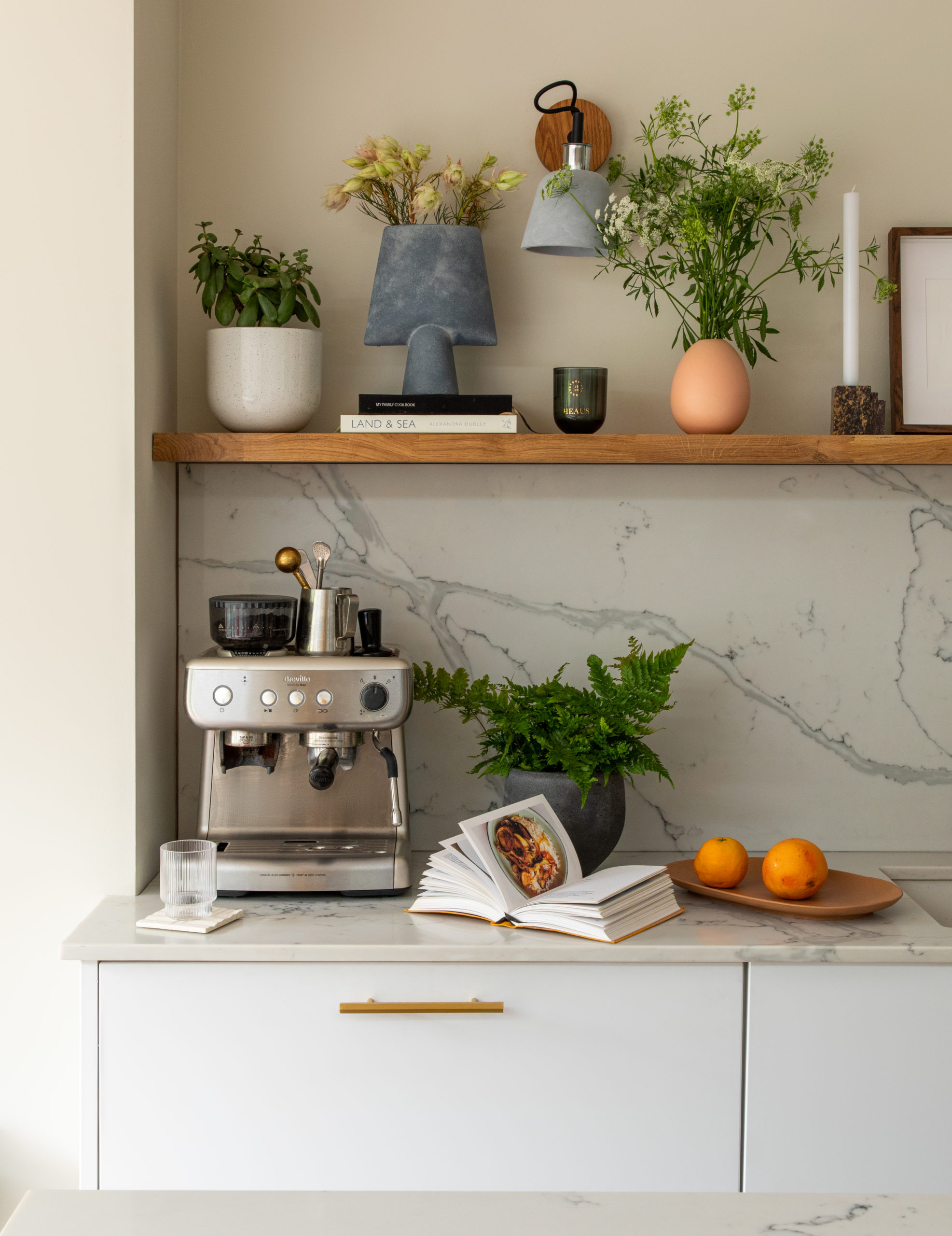 5 STEPS TO CREATING NEUTRAL AND MINIMALIST INTERIOR STYLE IN OPEN PLAN ...